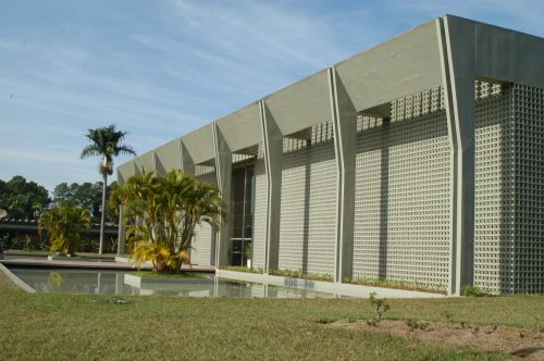 Na fusão do IAPAR, Londrina fica com três diretorias na área da ...