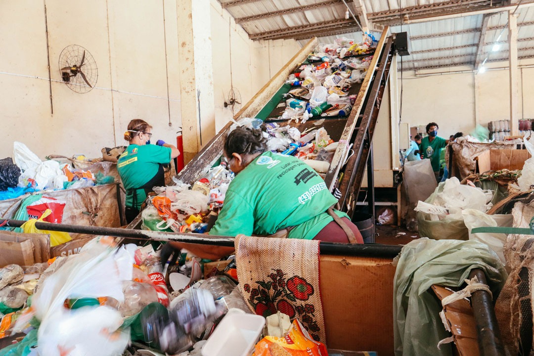 Cooperativas de recicladores esperam definição sobre novo modelo de ...