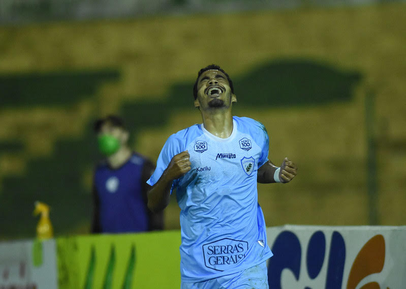 Samuel comemora primeiro gol como profissional, relembra infância e ...